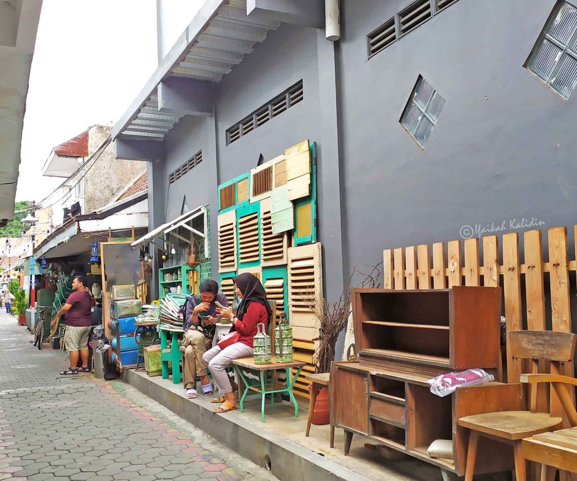 Kampung Heritage Kayu Tangan dan Memorabilia - Carèta Embuk