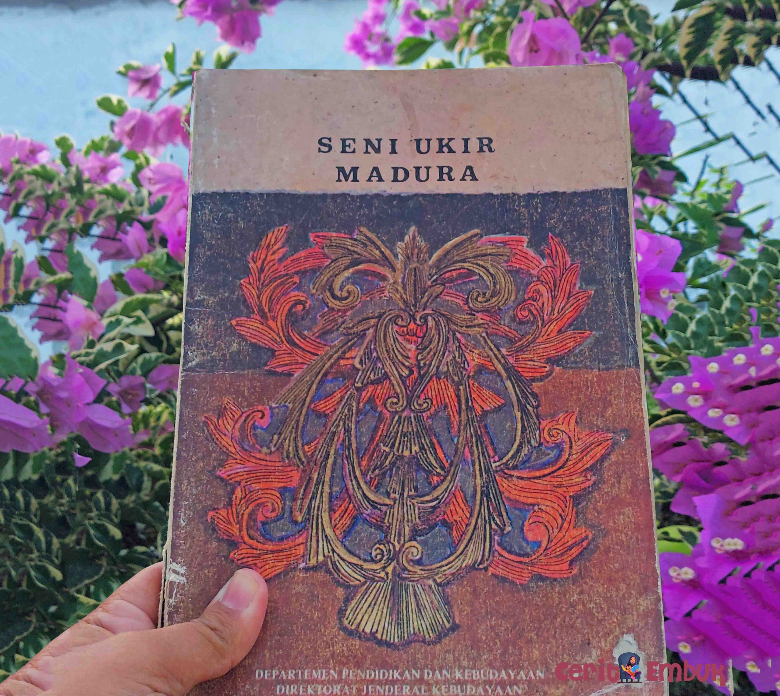 Review Buku Seni Ukir Madura - Buku Lawas - Carèta Embuk